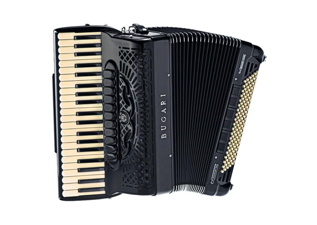 Armando Bugari Balkan DM - Muziek Karine